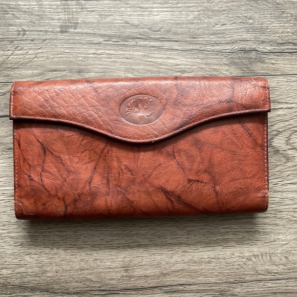 Buxton | Bags | Buxton Leather Wallet | Poshmark
